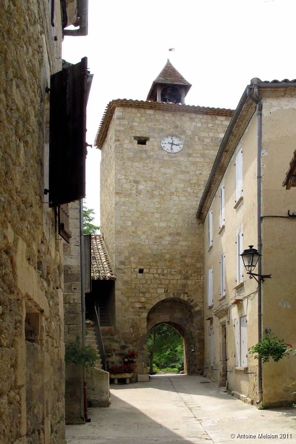 Le village de Fourcès