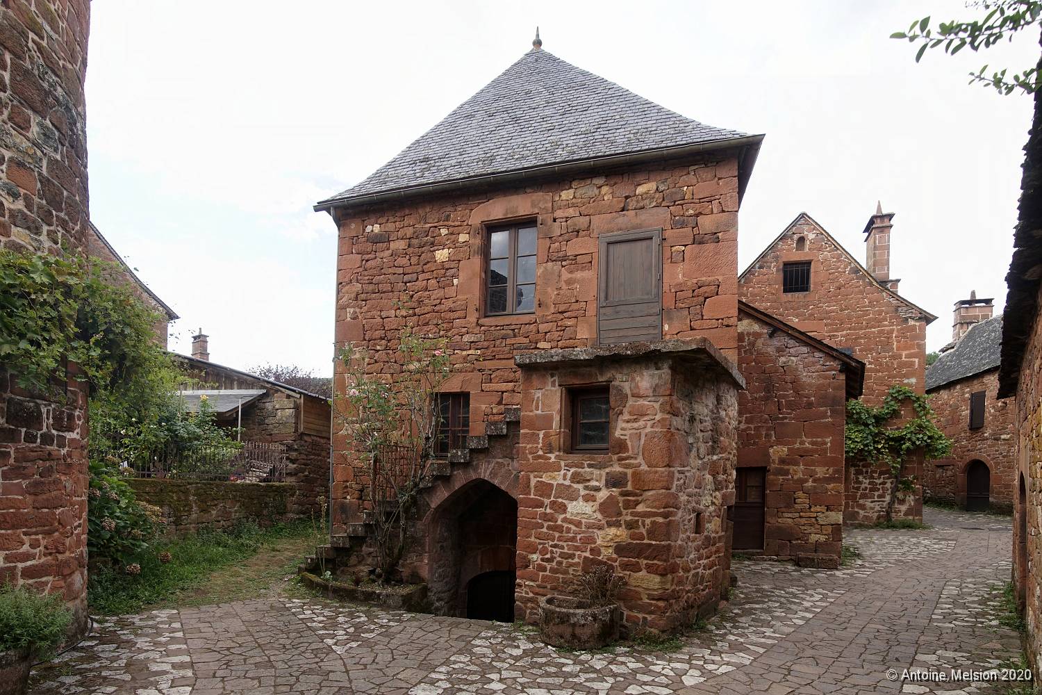 Collonges La Rouge