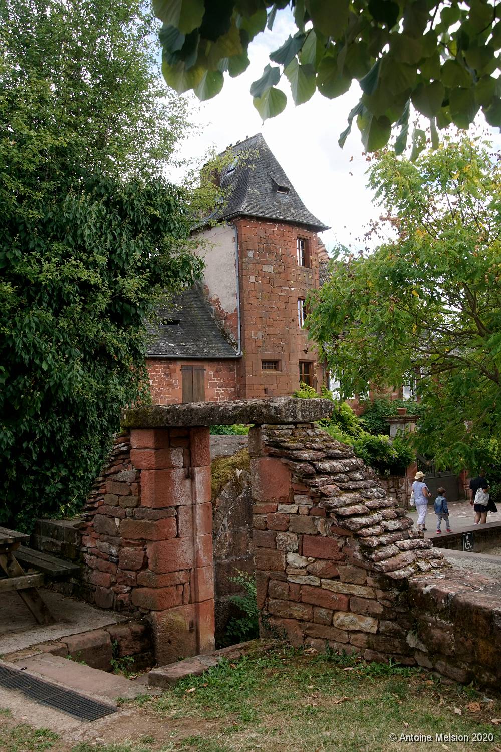 Collonges La Rouge